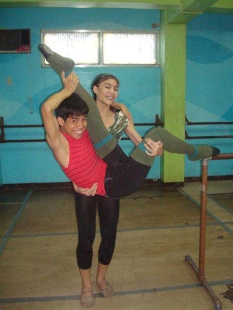 Strong Lift And Carry Photos And Videos Strong Muscular Girls Lift