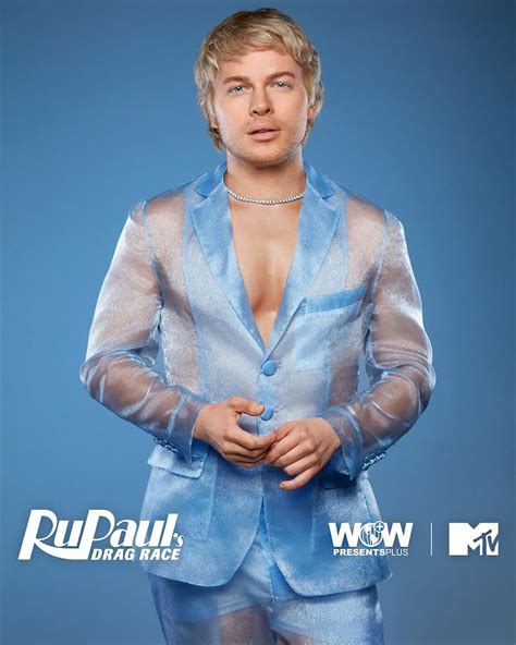 Ronan Farrow Its The Semifinals Honey Back On Rupaulsdragrace