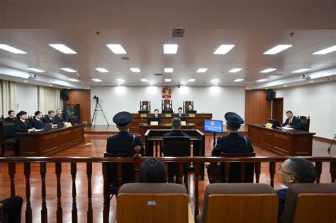 被控受贿7940万余元！广东省人大常委会原副主任李春生受贿案一审开庭澎湃号·政务澎湃新闻 The Paper