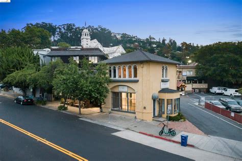 2911 Claremont Ave Berkeley CA 94705 MLS 41065922 Redfin