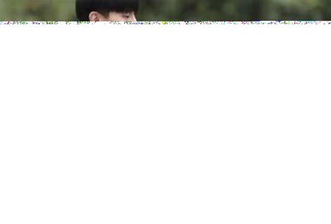 李沁邓论吧邓伦李沁关系感觉挺好 随意云