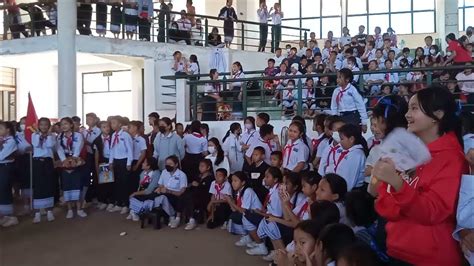 ໂຮງຮຽນ ມສ ມິດຕະພາບ ລາວ ຫວຽດນາມ ແຂ່ງຂັນສິລະປະ Youtube