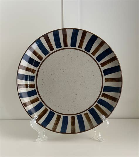 Potters Wheel Speckled Stoneware Dinner Plates Vintage Sears Plates