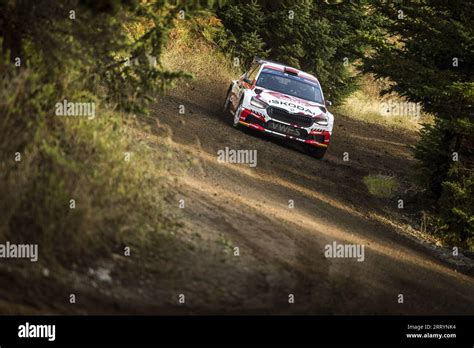 30 Miko MARCZYK POL Szymon GOSPODARCZYK POL SKODA FABIA RS RC2
