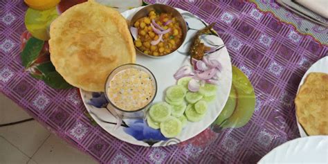 Chole Bhature Recipe How To Make Pindi Chole Bhature Recipe Pindi