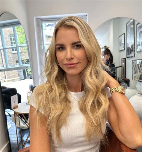 Vogue Williams Bio Age Height Wiki Models Biography