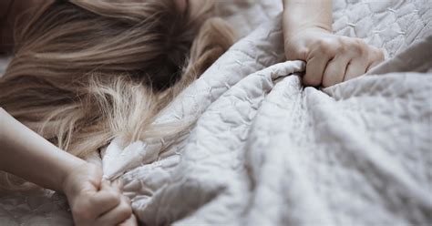 Ter um orgasmo durante o sono é possível Minha Vida