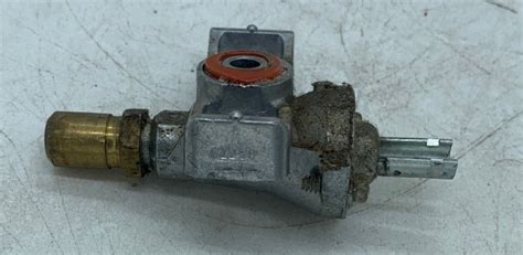 Buy Used Atwood Wedgewood Middle Burner Valve 512248125d Online