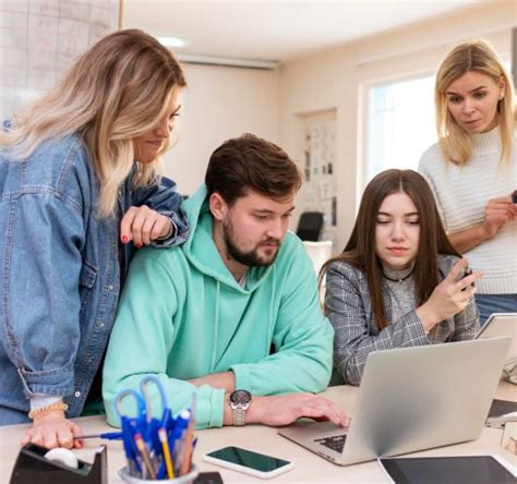 Cloud Optimization Services By Umano Logic