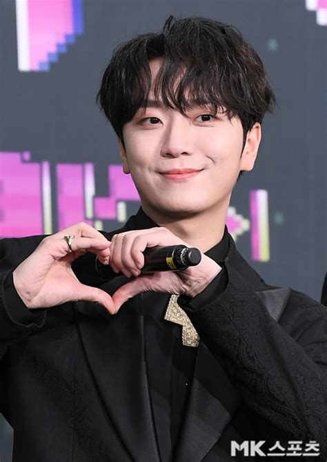 고우림 전석매진 기록솔로도 막강 티켓 파워