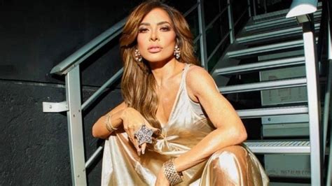 Cansada De Que Estén Chin Gloria Trevi Explota En Concierto Por