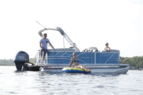 8520 Lz Luxury Performance Pontoon Boat Sylvan Marine