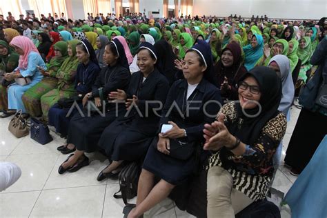 DIALOG KERUKUNAN ANTAR UMAT BERAGAMA ANTARA Foto