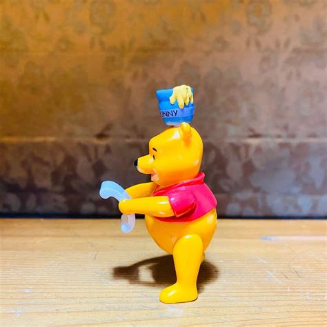 麥當勞玩具 維尼公仔 麥當勞 Mcdanold 維尼 Winnie Winniethepooh 興趣及遊戲 玩具與遊戲在旋轉拍賣