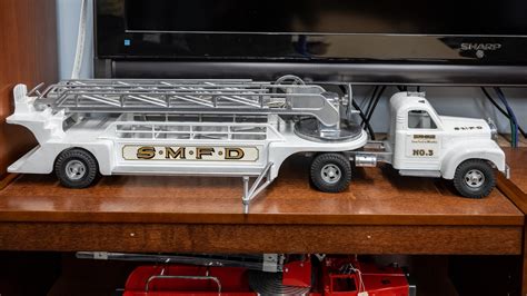 Smith Miller Tin Firetruck At The Worlds Largest Road Art Auction 2023