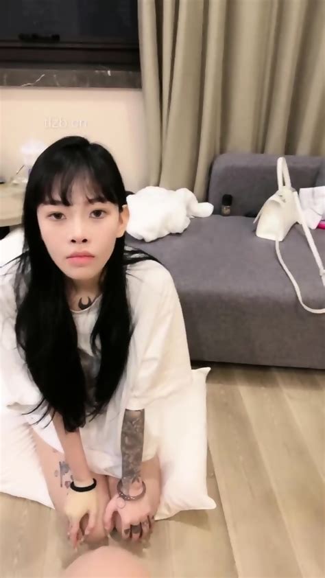 Chinese Lezdom Feet Eporner