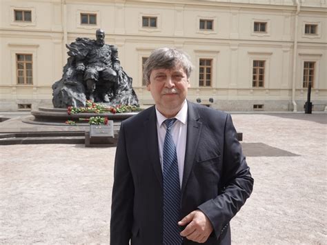 Директор музея заповедника «Гатчина Василий Юрьевич Панкратов празднует 60 летний юбилей Новая