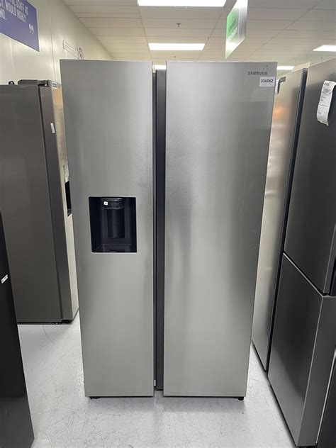 Samsung Series RS A CSL Plumbed Frost Free American Fridge Freezer Aluminium C Rated