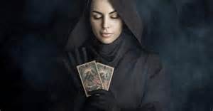 Гороскоп на 4 февраля по картам Таро Овнам контроль Тельцам наслаждение — УНИАН