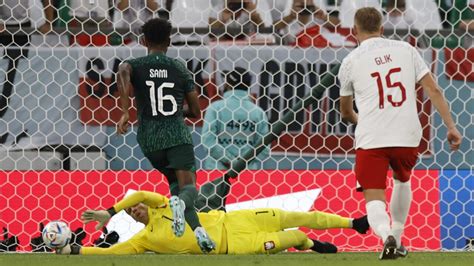 ¡vestido De Heroe Wojciech Szczesny Y Una Espectacular Doble Atajada