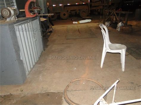 Pneu De Carreta Estoura E Mata Borracheiro Em Posto De Combustíveis