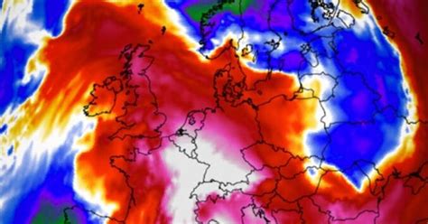 Brits Warned As 5 European Tourist Spots To Bake In 38c Heat Full
