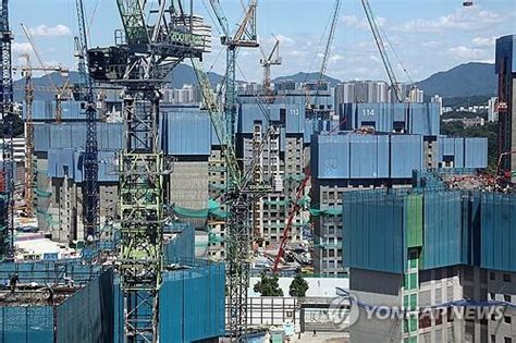 6월 수도권 아파트 분양전망지수 하락지방은 소폭 상승 한국경제