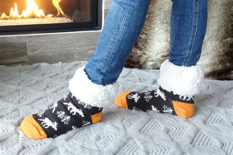 5 Mens Slipper Socks That He Will Love Pudus Lifestyle Co Canada