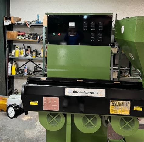 20 Davis Standard Extruder 241 Ld 30 Hp Ac Motor Plastic