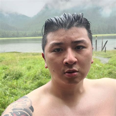 [self] Am I Ugly Scrolller