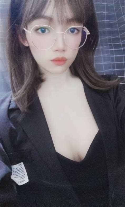 与光同尘 On Twitter No293【六公主 广东 23 女装1年】 我的参赛宣言是：释放另一个自己 Lezzeighteen