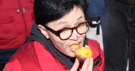 야 “한동훈 연탄 정치쇼” 비판에 국민의힘 “답답할 노릇”