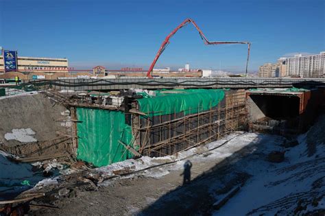 Таван шарын төмөр зам доогуурх нүхэн гарцын ажил 68 хувьтай явж байна