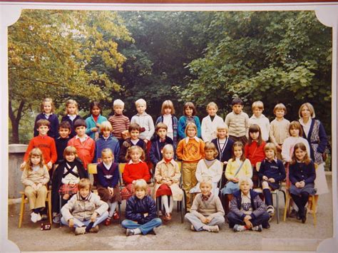 Photo De Classe 9ème A De 1979 Lycée International Copains Davant