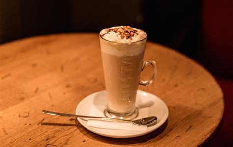 Panduan Membuat Kopi Hazelnut Latte
