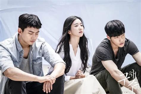 Lawan Main Seo Yeji Yang Tampan Selain Kim Soohyun