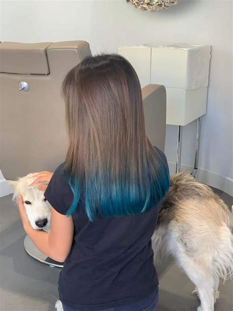 Color fantasía Tupelu Peluquería Ainsa Sobrarbe
