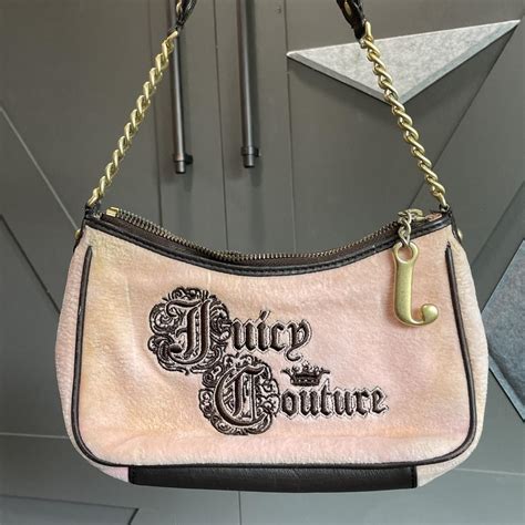 Pink Juicy Purse There Is Slight Discoloration And Depop