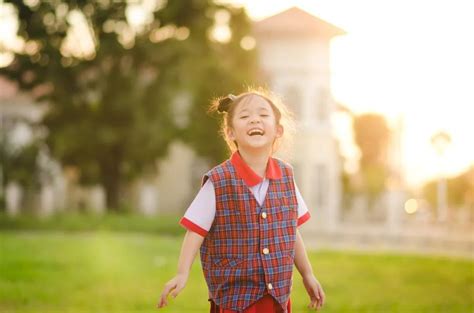 明知不该吼孩子，脾气上来忍不住？”试试这4招简单又有效 哔哩哔哩