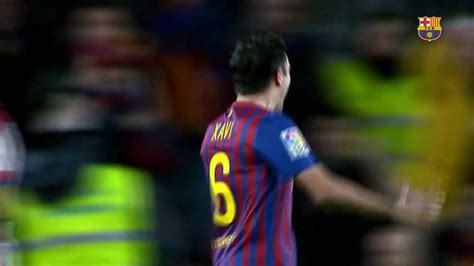 Những bàn thắng đẹp nhất của Xavi vào lưới Granada