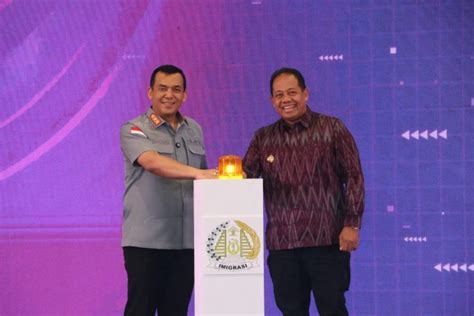 Pj Gubernur Bali Mahendra Jaya Sambut Baik Autogate TPI Bandara Ngurah