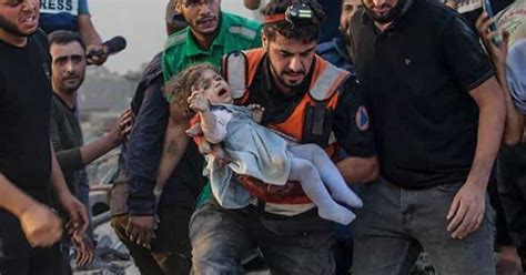 Un mes de guerra deja más de 10 mil muertos en Gaza
