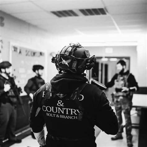 Wrex💣👑 Wrexking • Threads Say More