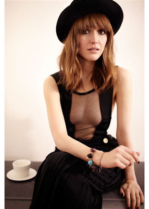 Rose Byrne Thegodman28