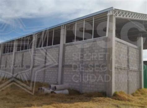 Rescatan A Más De 300 Migrantes Hacinados En Una Bodega En Cuaxomulco