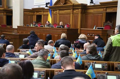 Рада запровадила економічні санкції щодо всіх фінустанов Росії Новости
