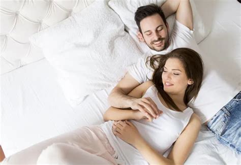 いい「セックス」をした翌日はいい「仕事」ができる、が証明された Tabi Labo