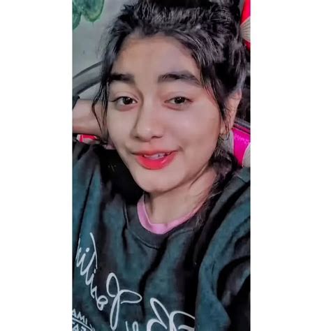 𝓪𝓷𝓲𝓽𝓪𝓰𝓲𝓻𝓵𝓼 Anitagirls On Threads