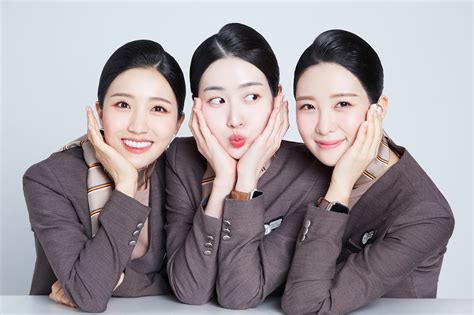 써드비스튜디오 우정사진 커플사진 개인프로필 3 10🤍 • • • 우정사진 개인프로필 강남사관 커플사진 가족사진 단체사진 우정사진컨셉 우정사진촬영