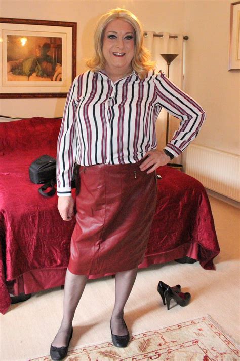 Leslie Marshall On Twitter Monday Motivation The Leather Skirt Edit I Love A Nice Leather